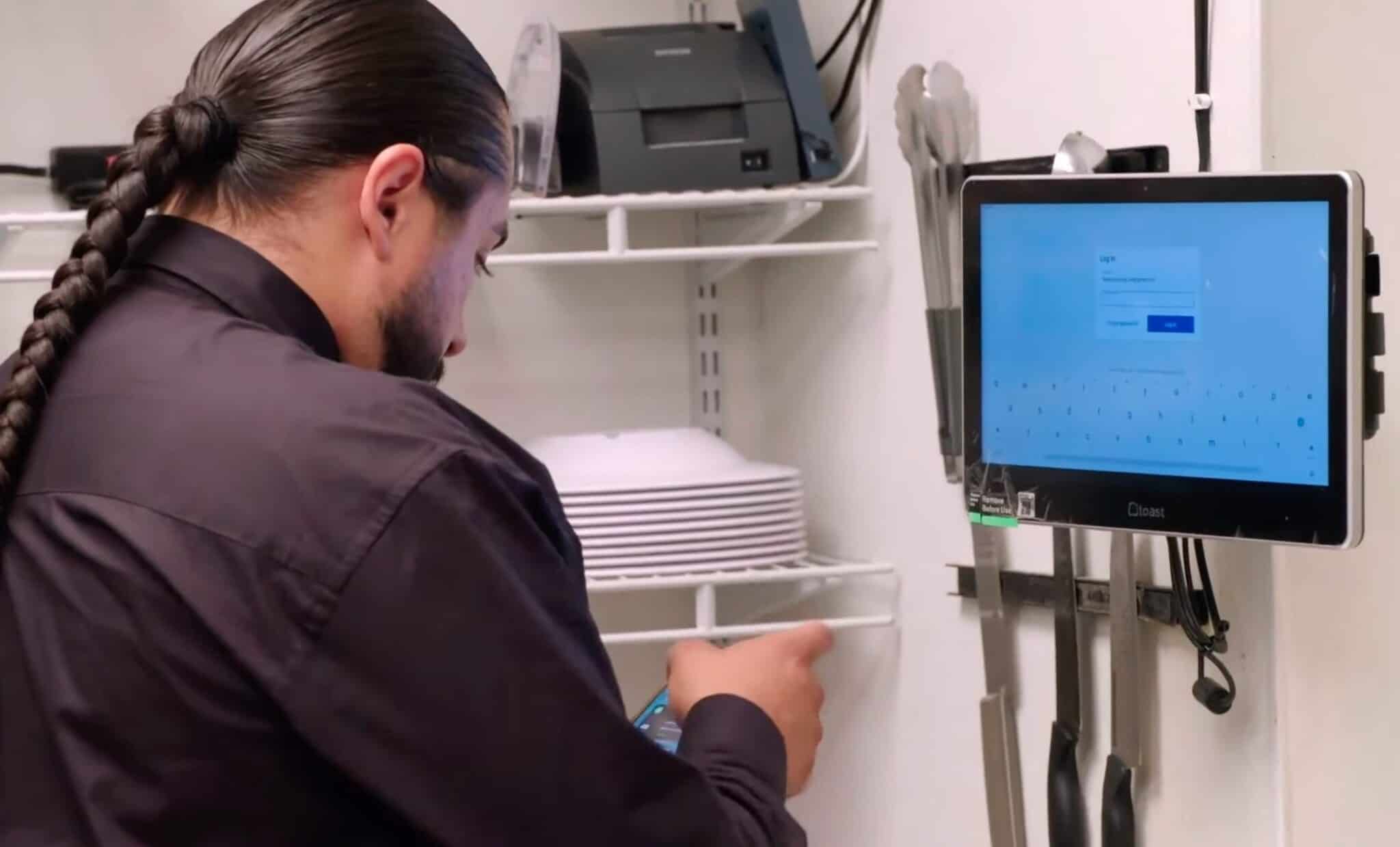 Finesse Lounge / 47 Social Bar Rescue Update - Still Open Today?